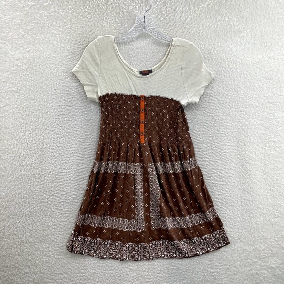 So Sik | Dresses | So Sik Cream Brown Pattern Smock Knit Short Sleeve ...